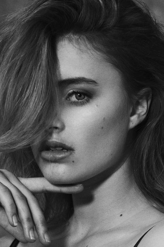 MODELING :: GloriaBedoire